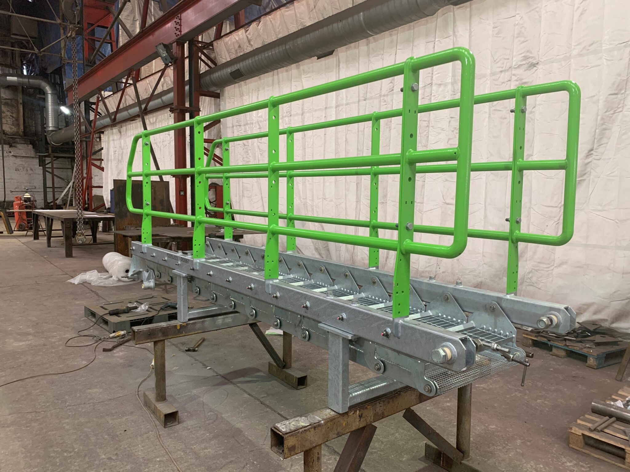 Pivoting Ladders – Durham Sheet Metal